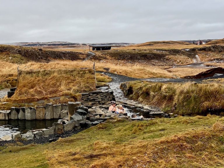 Hrunalaug hot pool in Flúðir - Mooie plekken op aarde