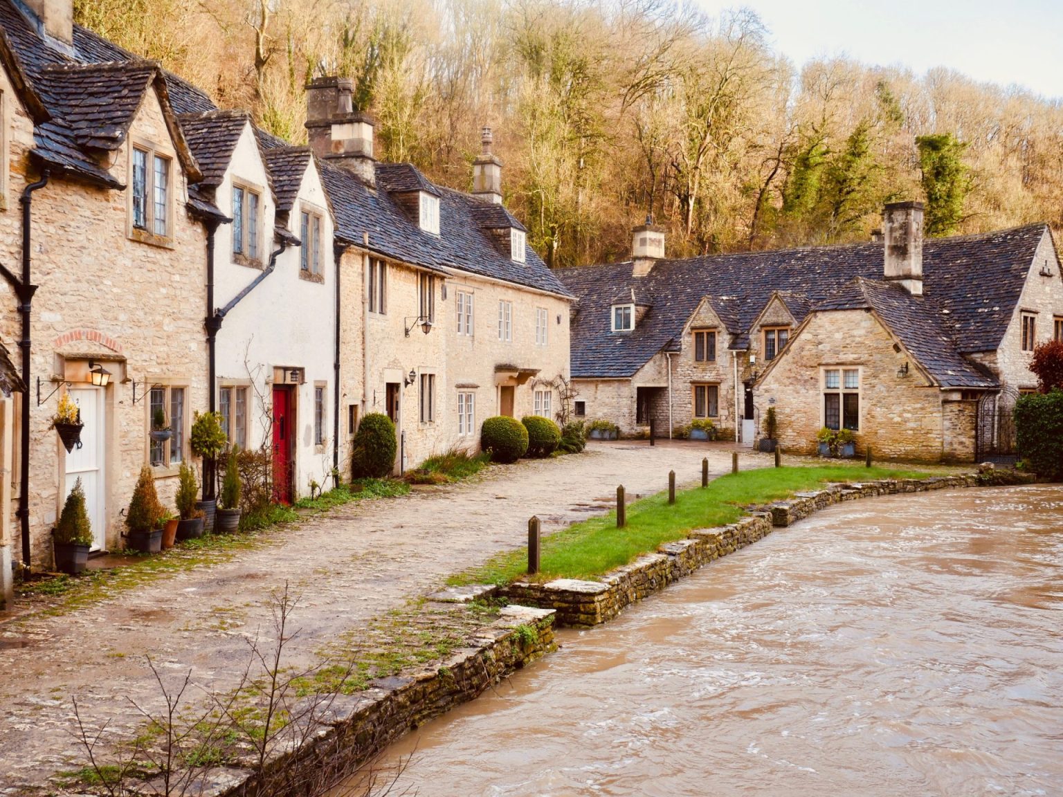 Castle Combe: het meest Instagrammable dorpje in Zuid-Engeland - Mooie ...
