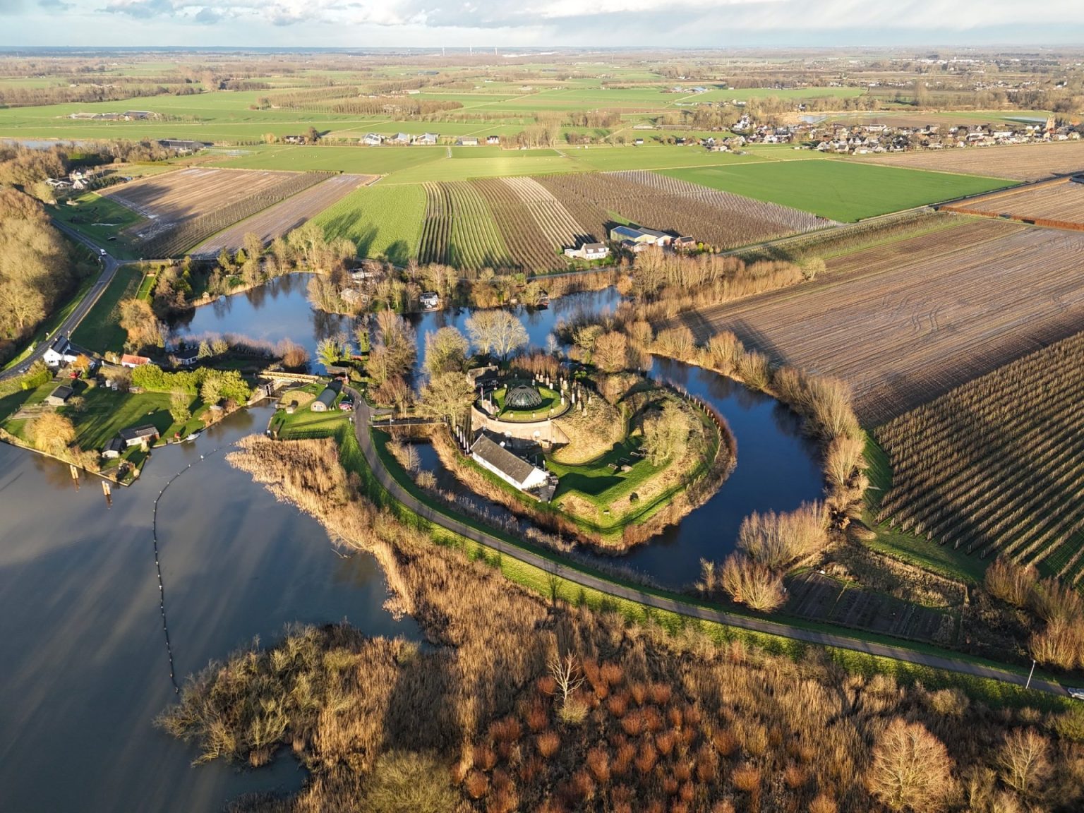 Fort bij Asperen bezoeken en wandelen in de omgeving - Mooie plekken op ...