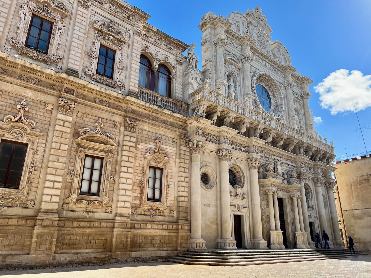 Lecce Italië: bezienswaardigheden, tips en verborgen plekken in de ...