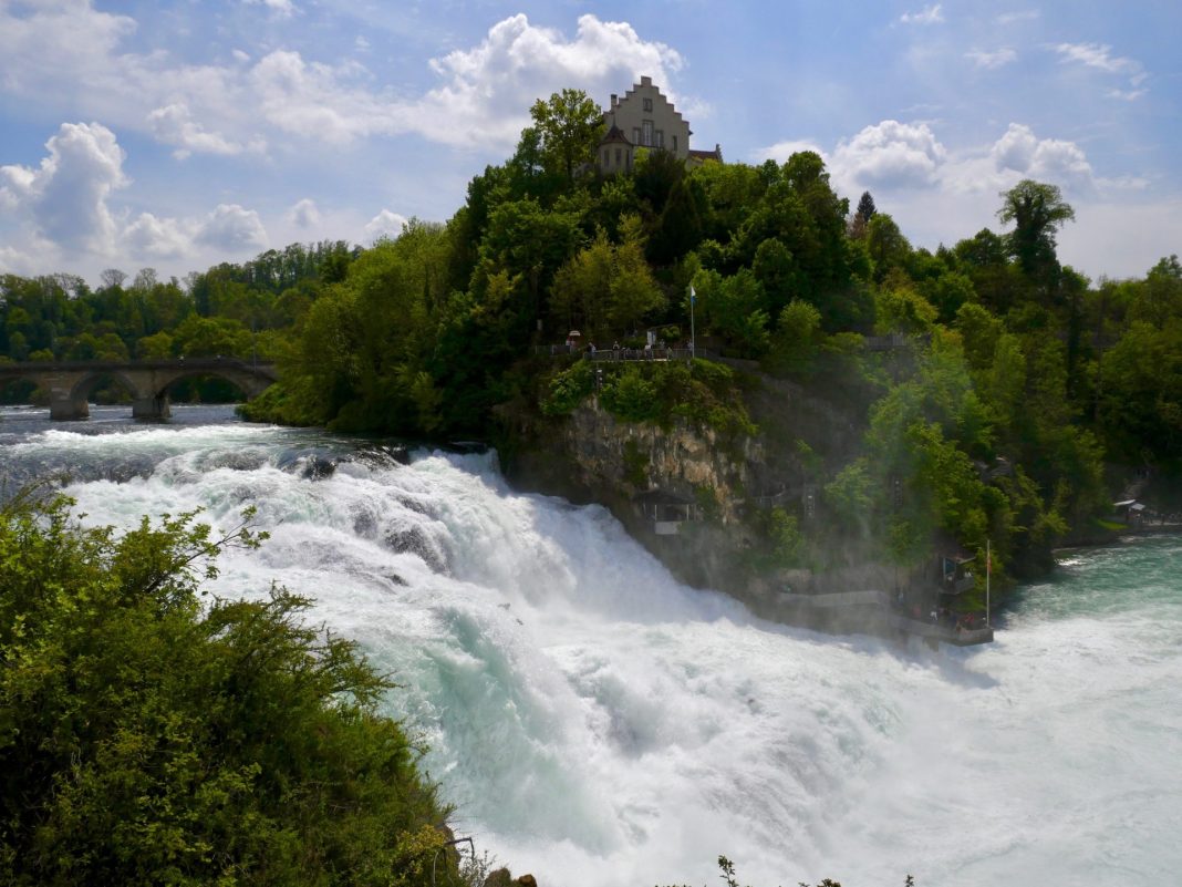 Rheinfall bezoeken: alles wat je moet weten over Europa’s grootste ...